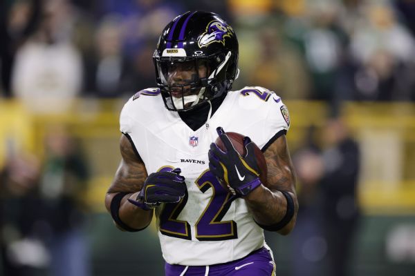 Ravens' Derrick Henry passes Tony Dorsett on all-time rushing list