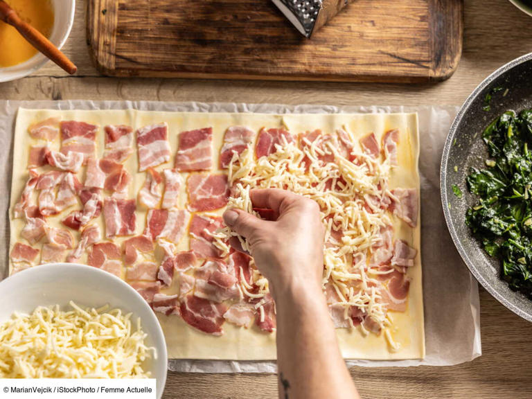 Idée apéro de fêtes express : la couronne feuilletée façon pizza