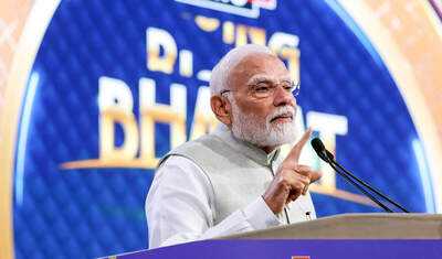 Prime Minister Modi advocates for reading culture and youth engagement