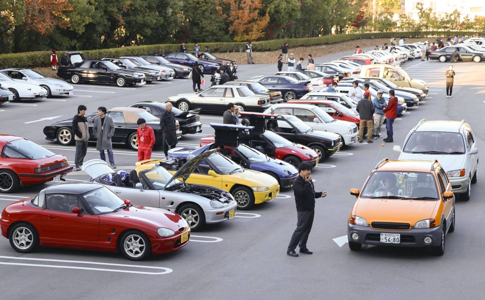 100 Japanese cars from 1980s-90s rad era go on show at Toyota museum