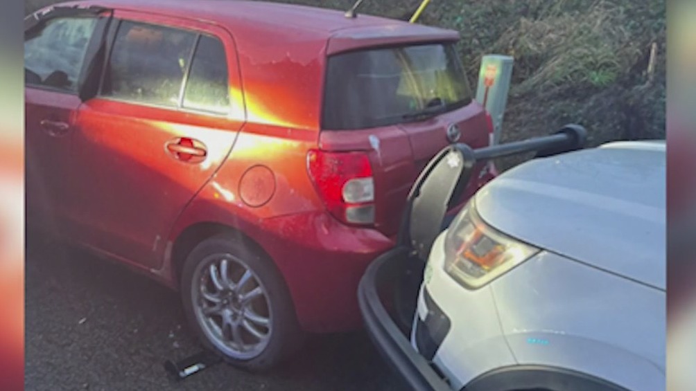 Man accused of ramming patrol cars while trying to flee from NE ...