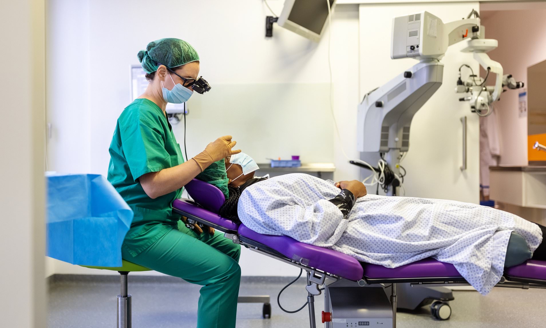 New pioneering tech can diagnose complex eye conditions and could cut ...