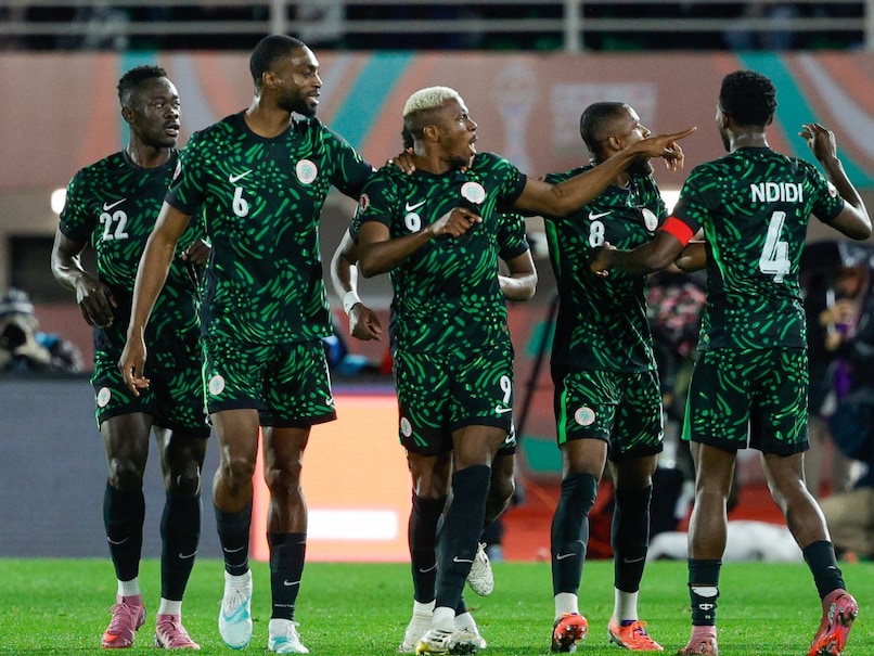 Victor Osimhen and Sadio Mane score as Nigeria win to qualify, Senegal draw