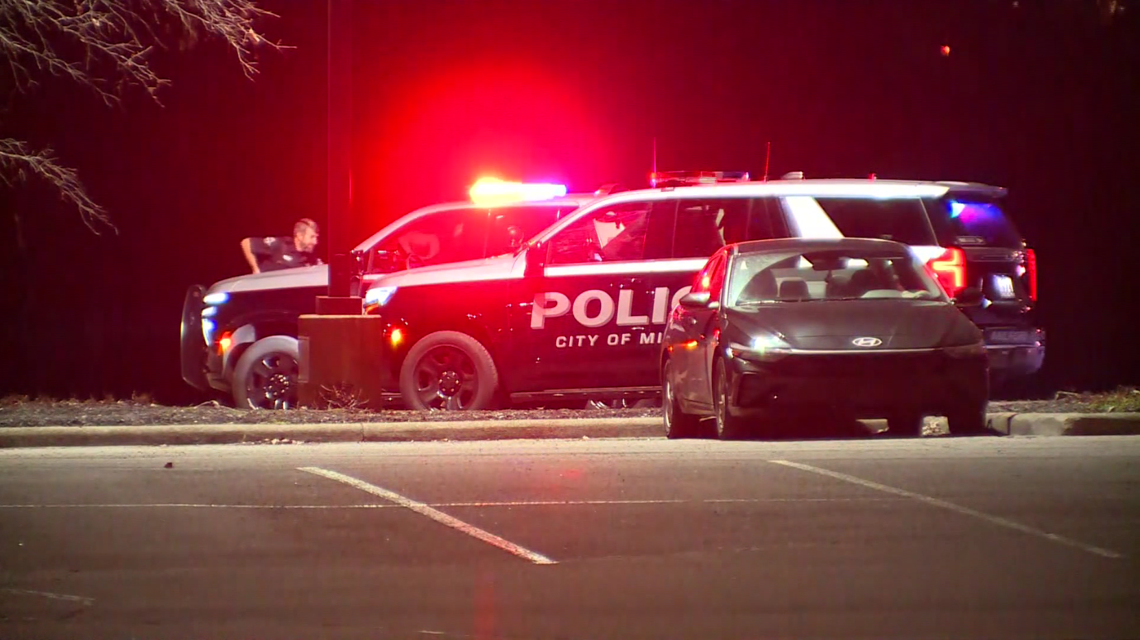 Man with BB gun causes movie theater lockdown, large police response in ...