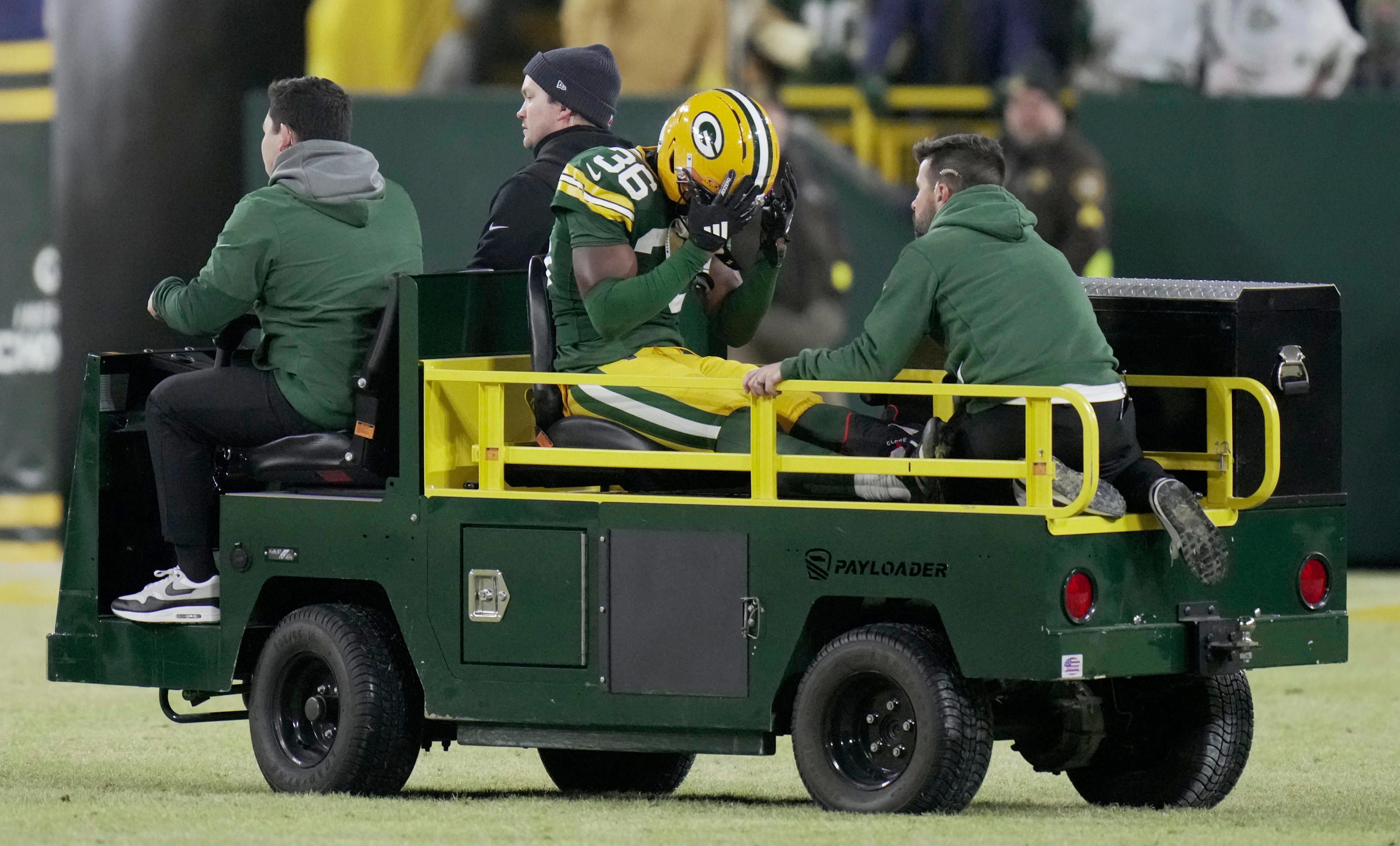 Packers 36 Kamal Hadden injury update: Cornerback carted off field with ...