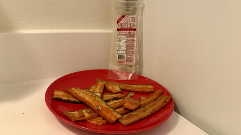 I tried 8 plant-based bacon brands and ranked them worst to best