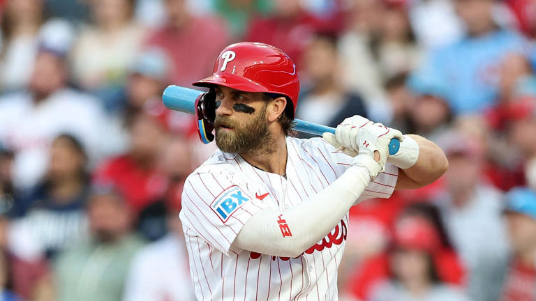 Phillies' Bryce Harper sends apparent message to team exec in TikTok ...