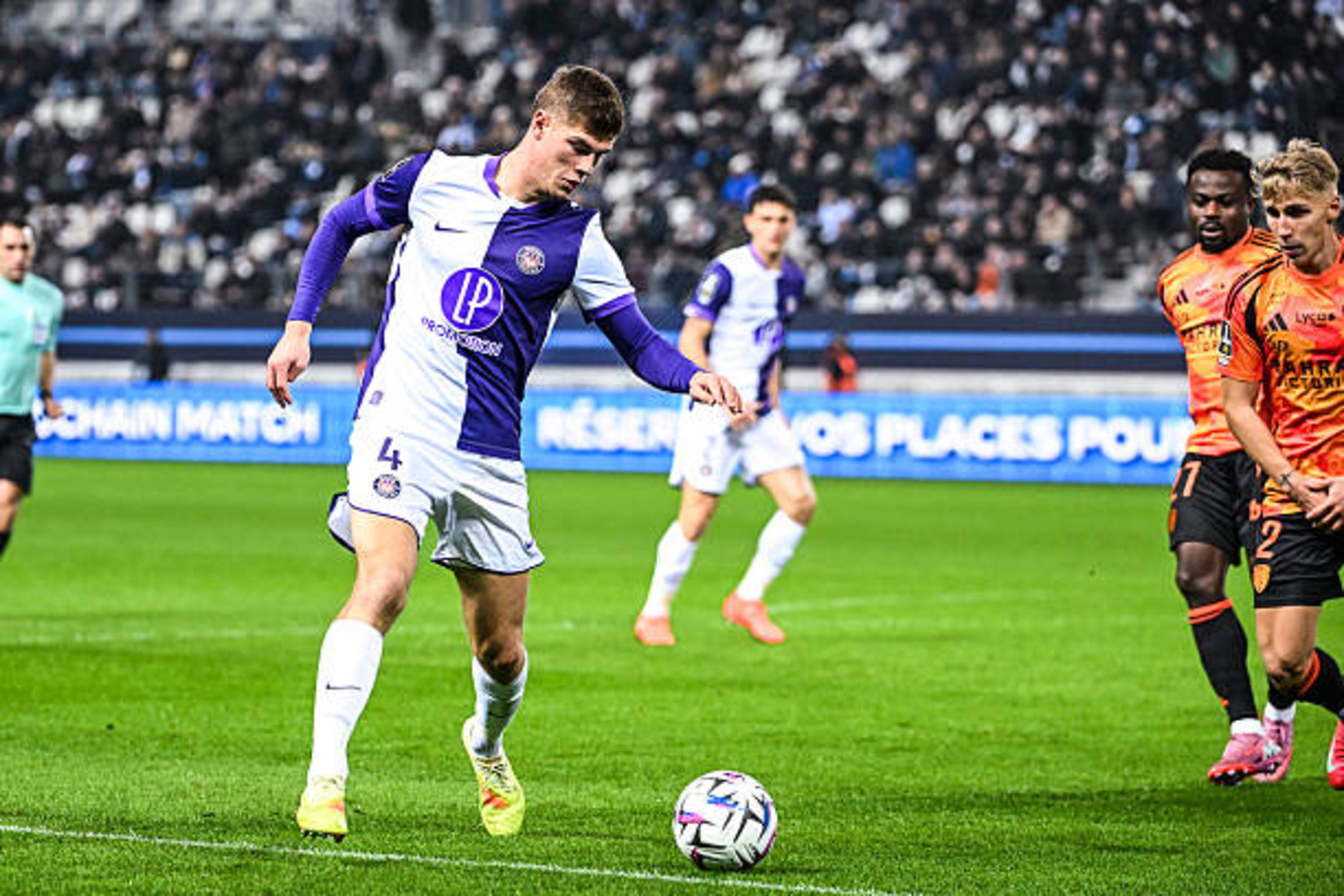 Leeds United in line for major financial windfall after genius transfer ...