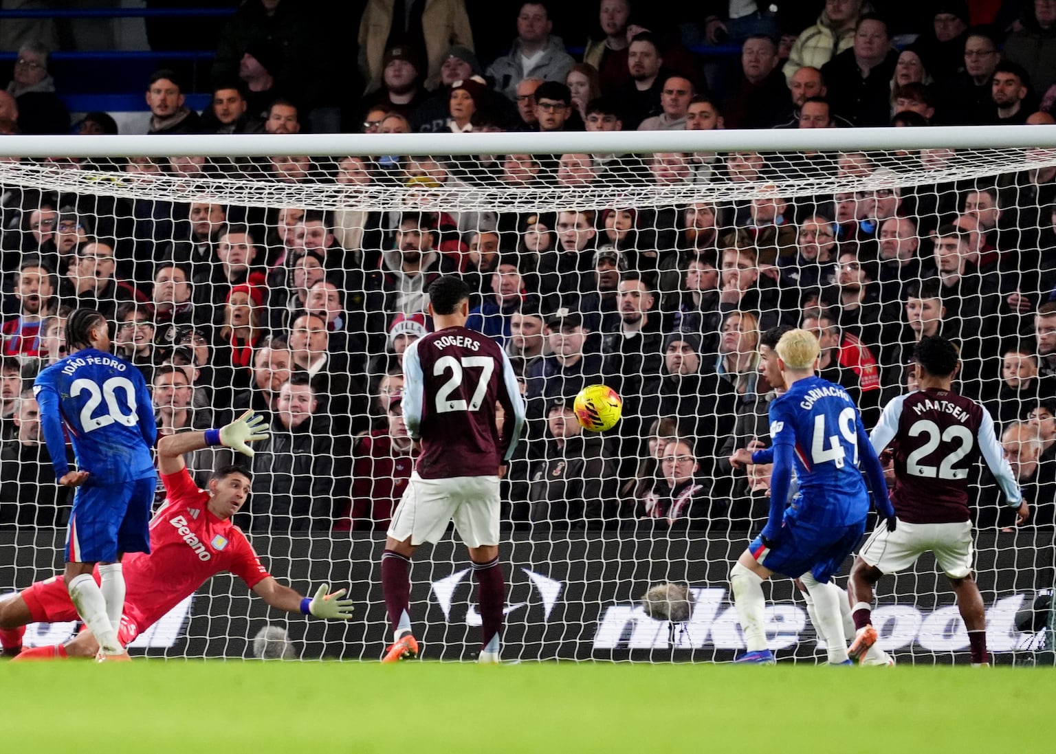 Aston Villa continue winning run as double from sub Ollie Watkins sinks ...