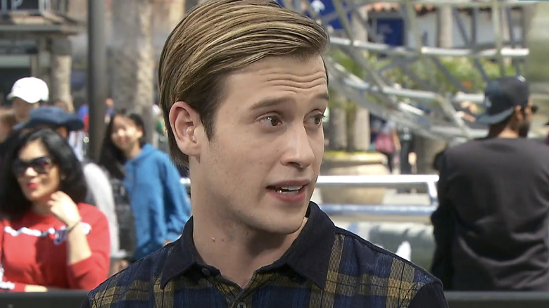 6 rumors about Hollywood medium Tyler Henry we couldn't ignore