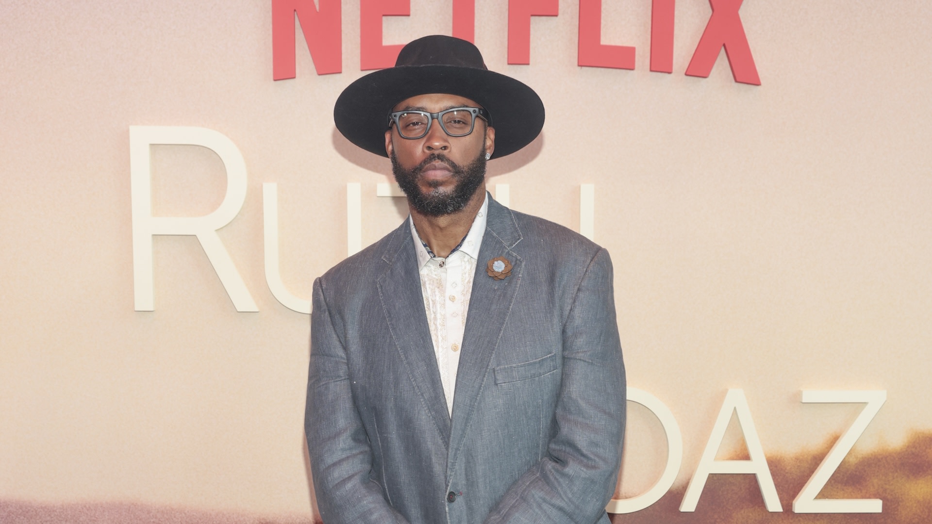 Montell Jordan beats cancer for a second time: 'Greatest Christmas gift'