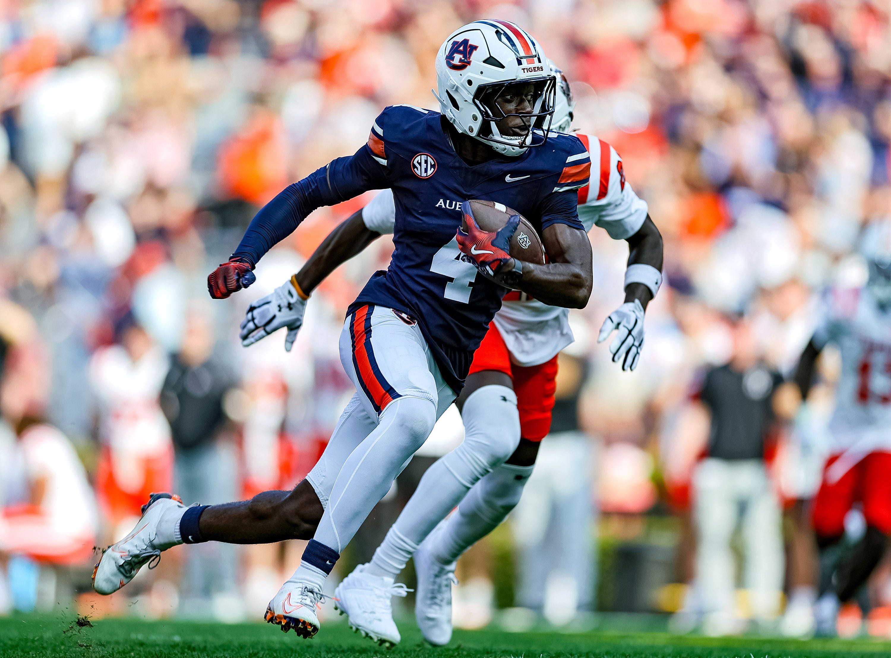 Auburn WR Malcolm Simmons is drawing interest from several SEC teams