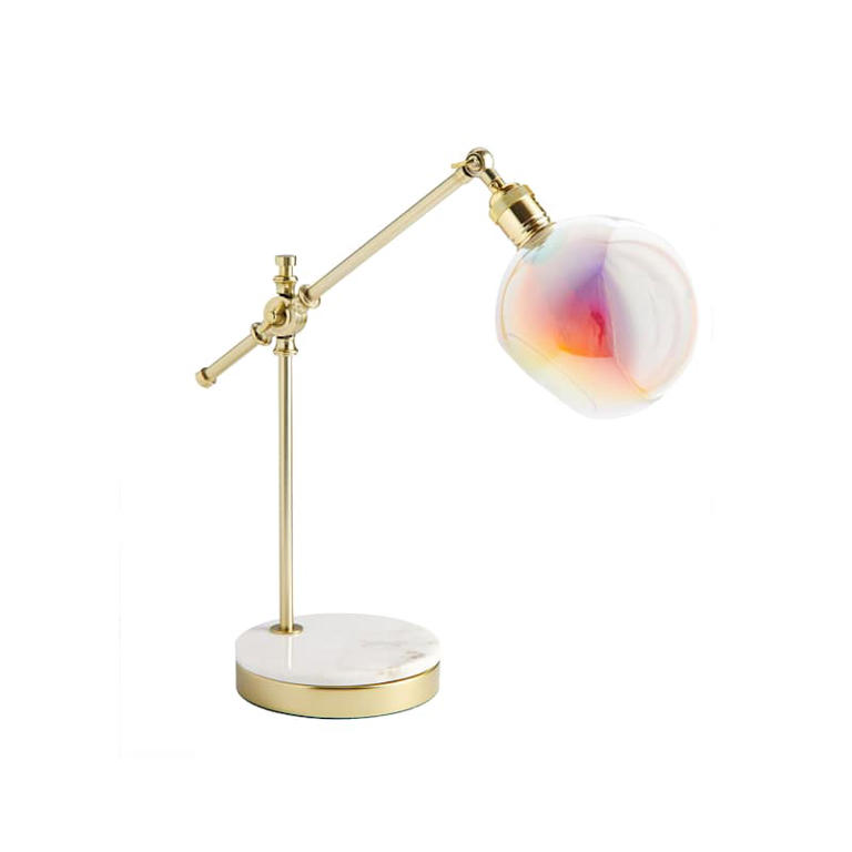11 super cute lamps for kids' rooms
