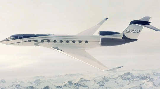 Inside Elon Musk’s Rs 640 crore private jet with 5 living areas, 20 ...