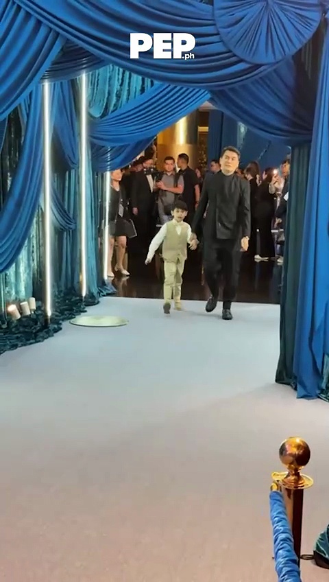 Lucas Andalio & Jun Robles Lana at the 51st MMFF Gabi ng Parangal blue ...