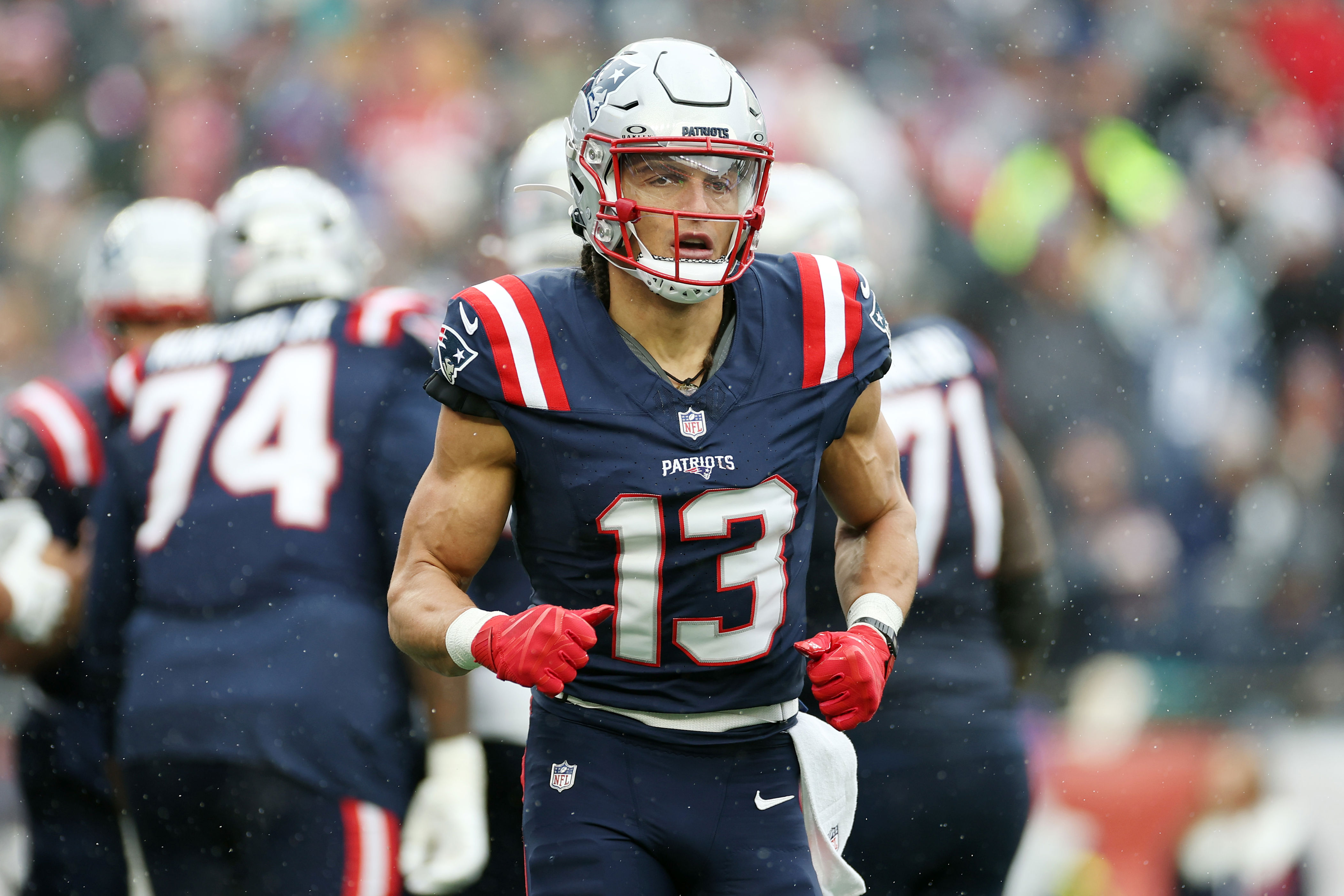 What placing Mack Hollins on injured reserve means for the Patriots