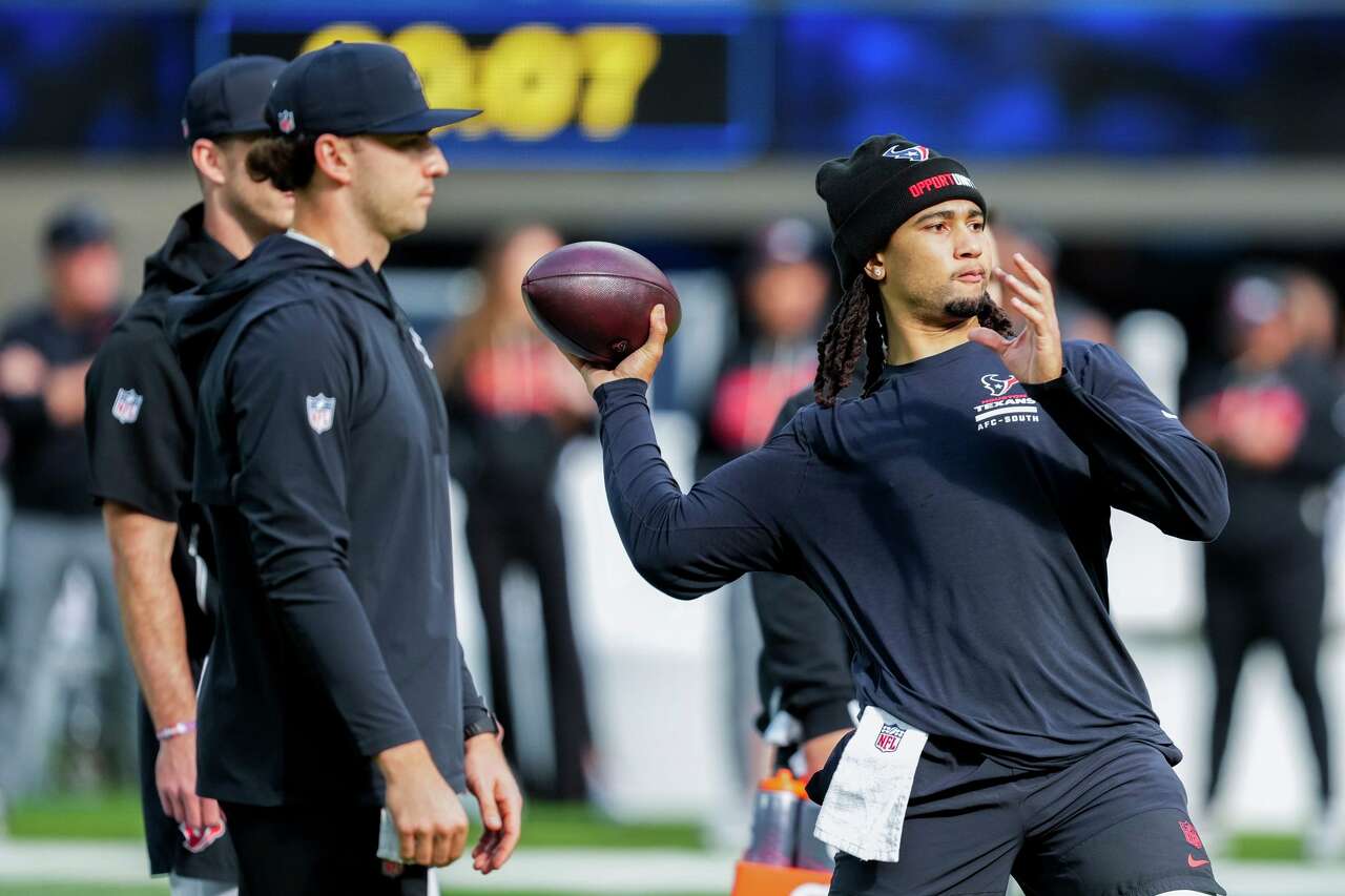 Houston Texans at Los Angeles Chargers updates: Texans score on first ...