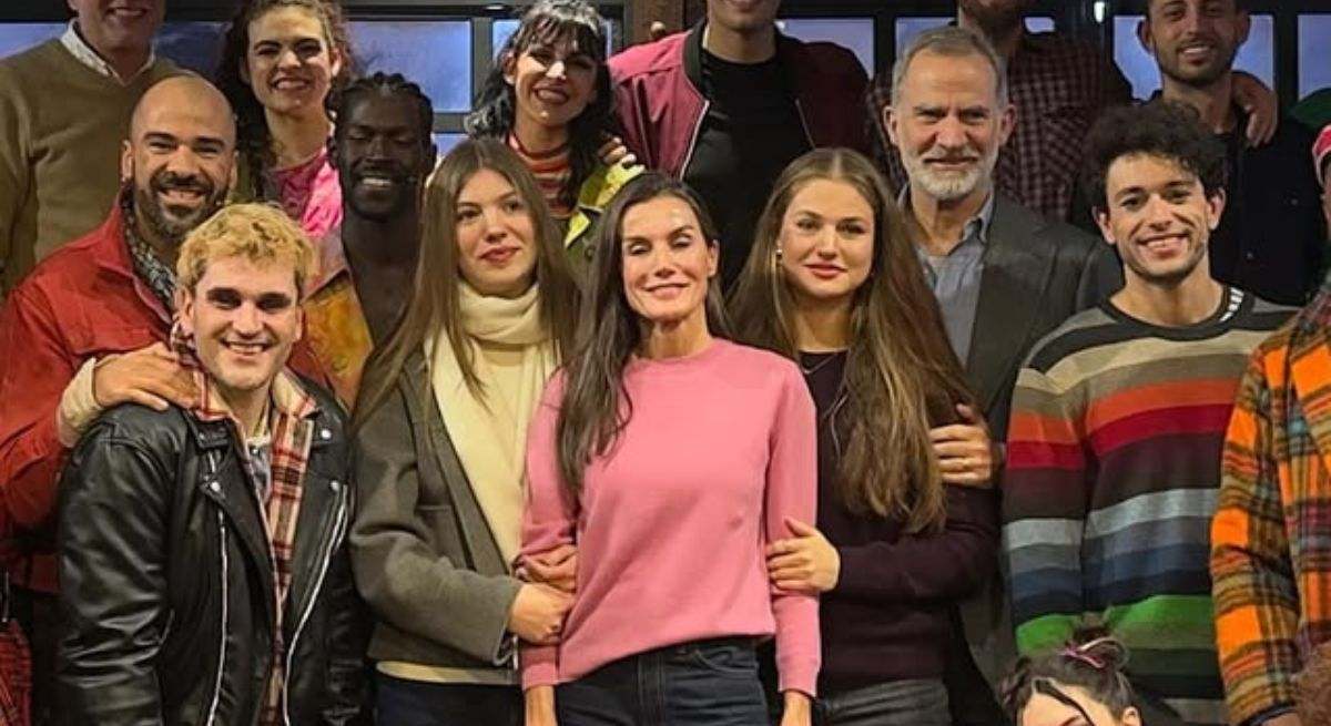 El plan navideño de Felipe VI y Letizia con Leonor y la infanta Sofía ...