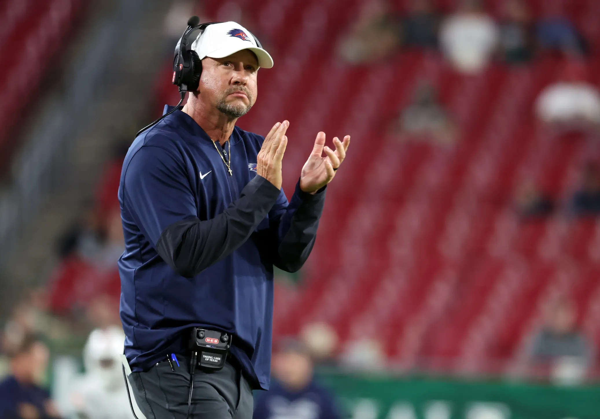 UTSA caps season with dominant bowl victory, Traylor moment goes viral