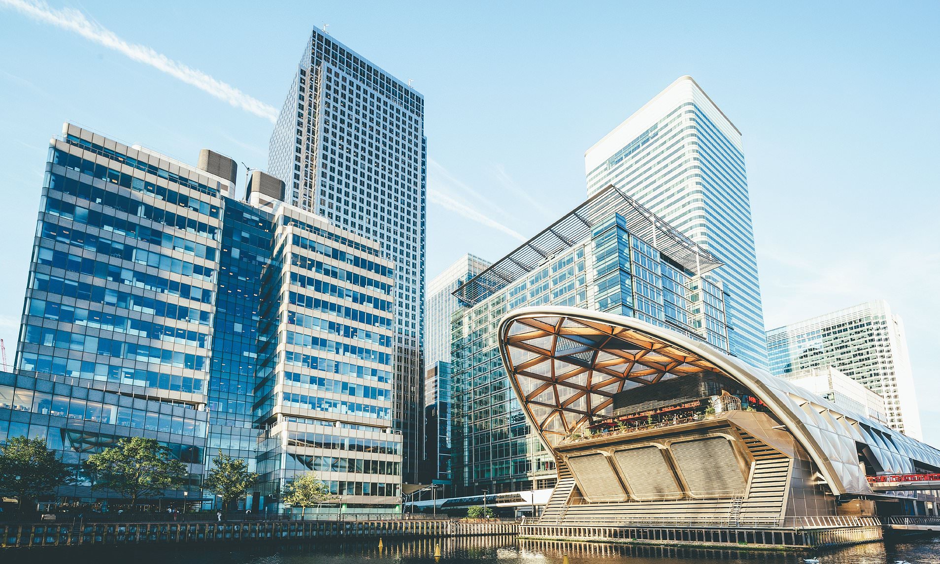 Bosses paid average UK salary in just two days