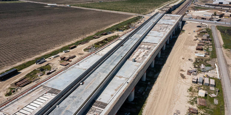 California drops lawsuit over Trump decision to pull $4 billion in high ...