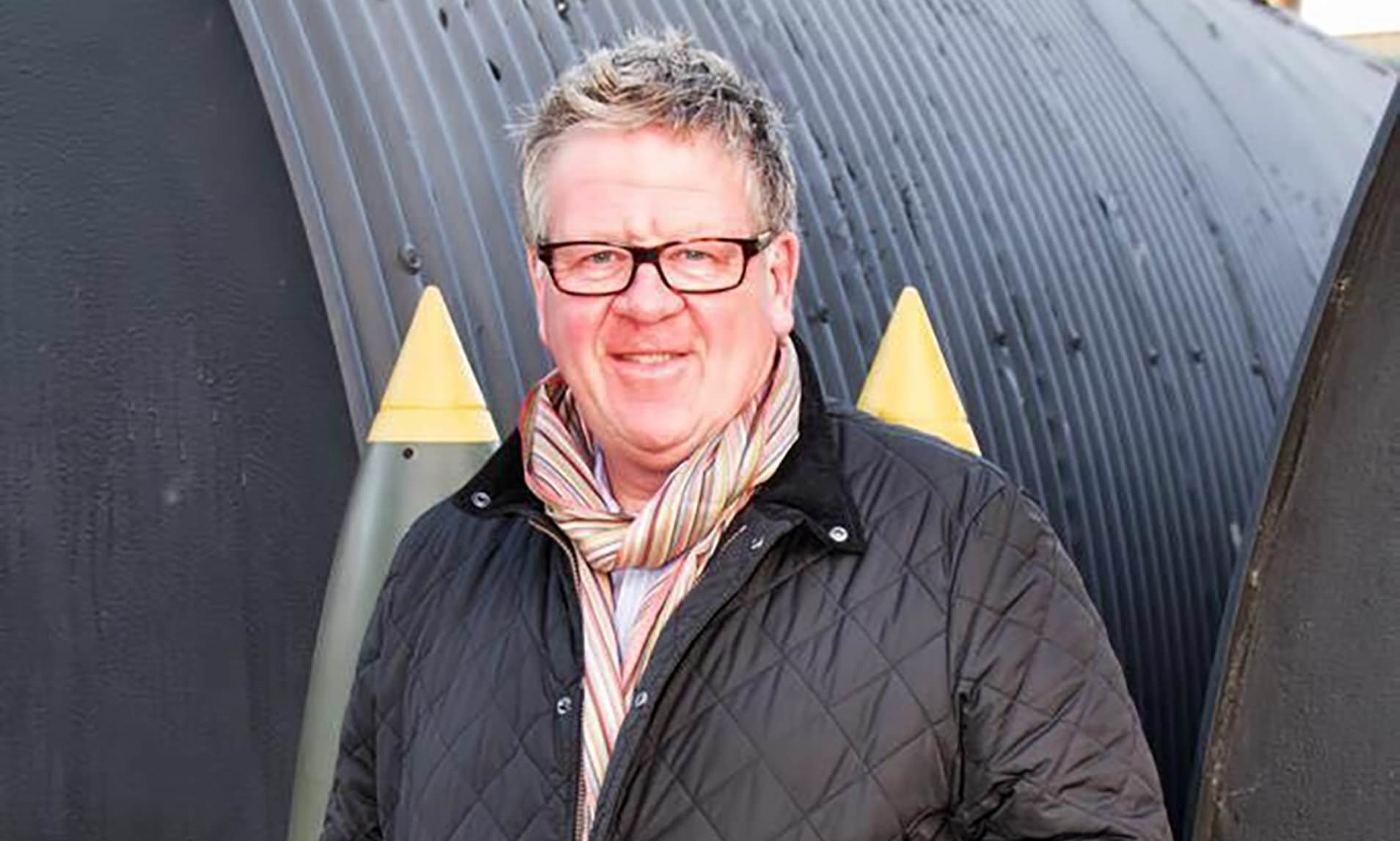 Bargain Hunt expert Philip Serrell: I spent £1,250 on a cupboard now it ...