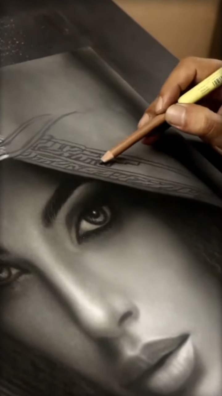 Timeless drawing showcasing the royal beauty of Sheba’s queen