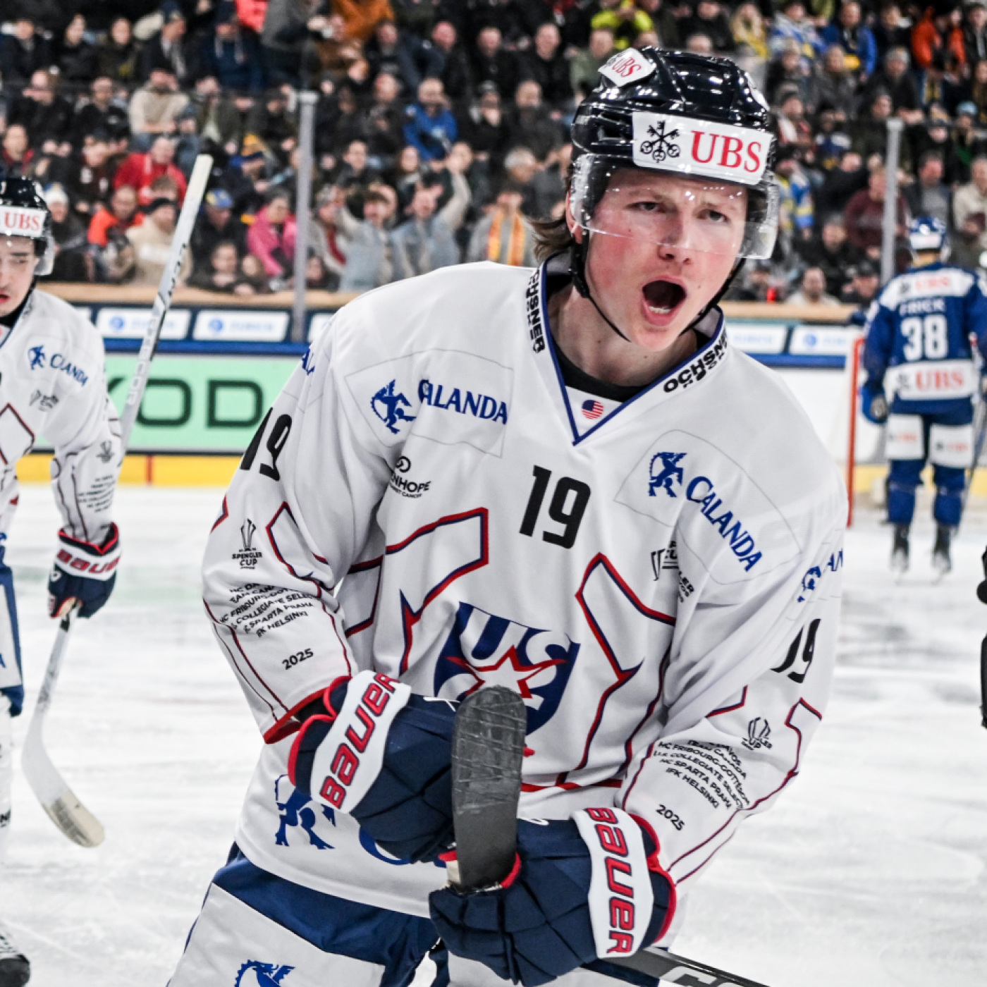 Spengler: Davos battu par les US Collegiate Selects