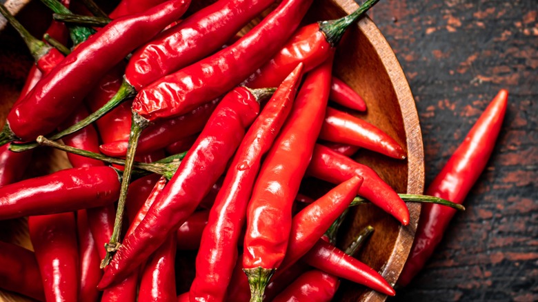 What's the difference between cayenne and chili powder?