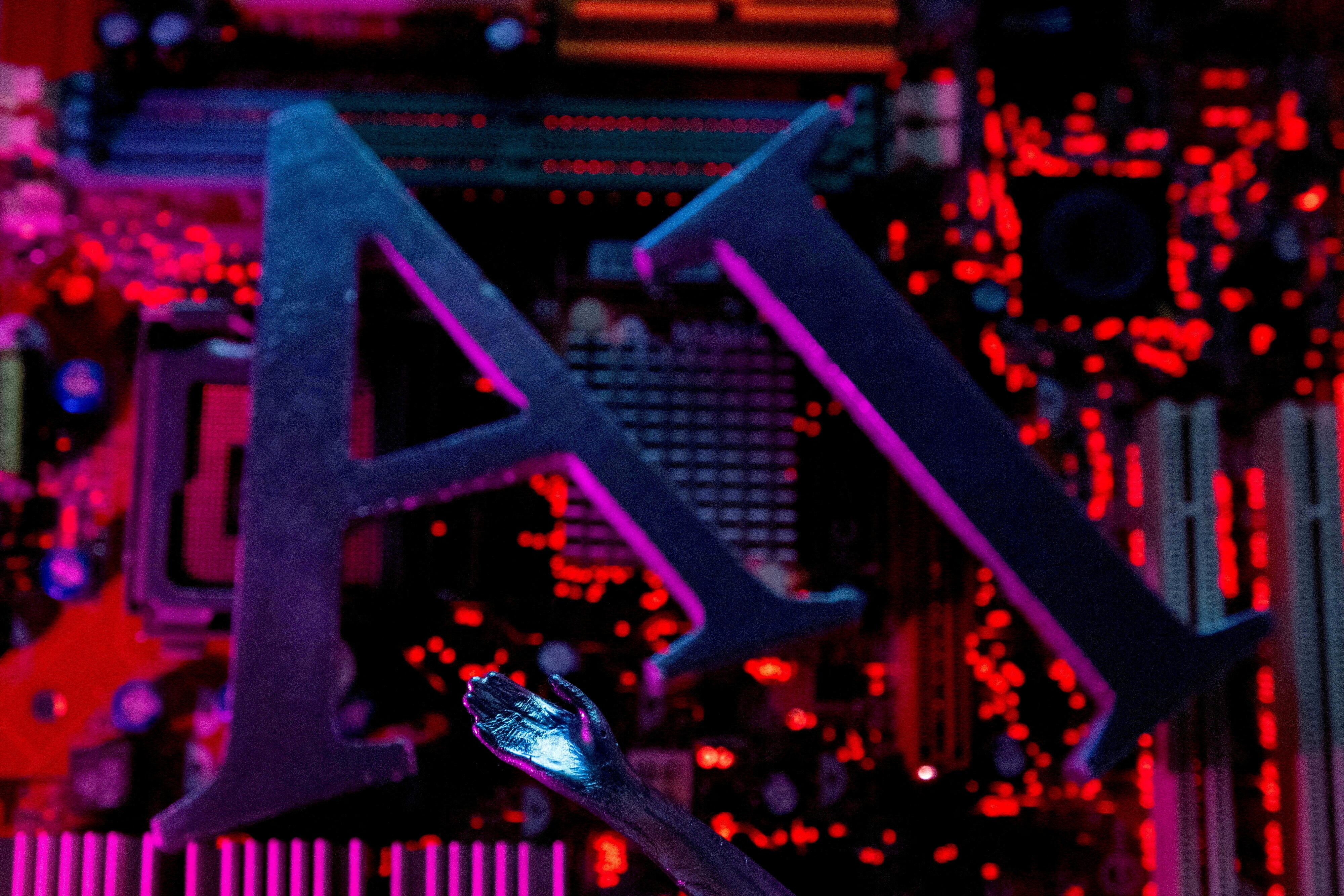 Semiconductor super cycle paradox sparks PC, electronics price jump