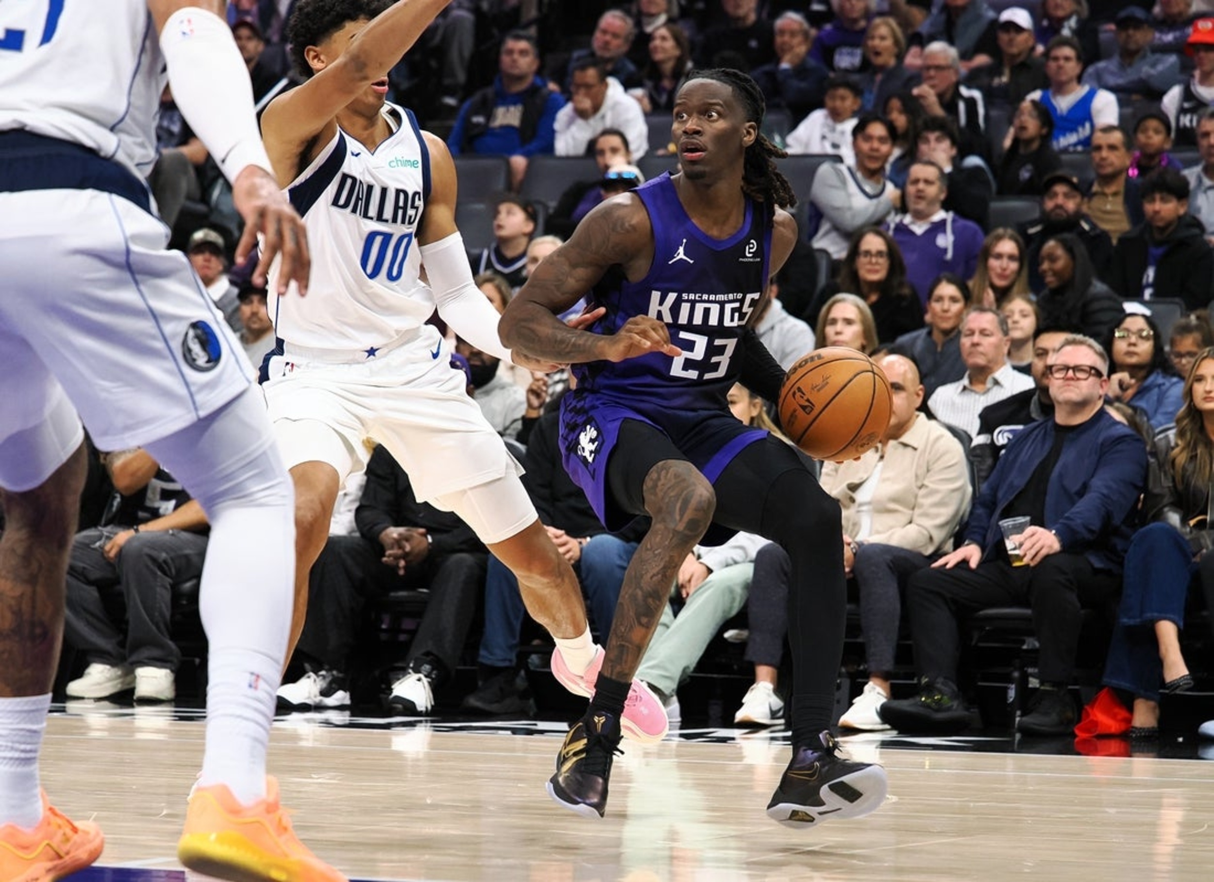Keon Ellis' season-best 21 points key for Kings' victory vs. Mavericks