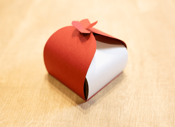 생일날 받았던 이 선물 꼭 확인하세요 몸에 암을 키우고 있습니다.