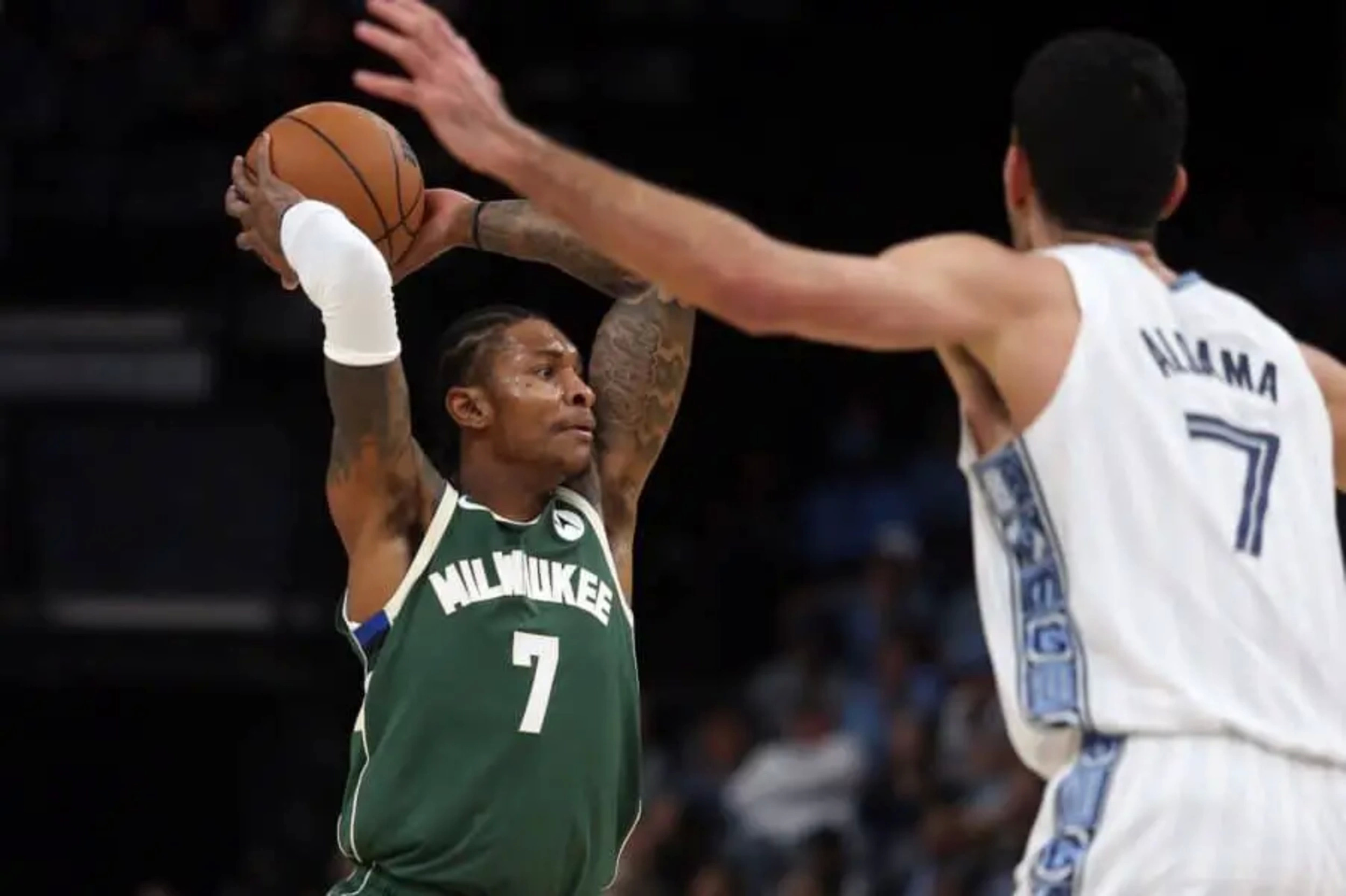 Bucks squander rare feat vs Grizzlies in 125-104 loss