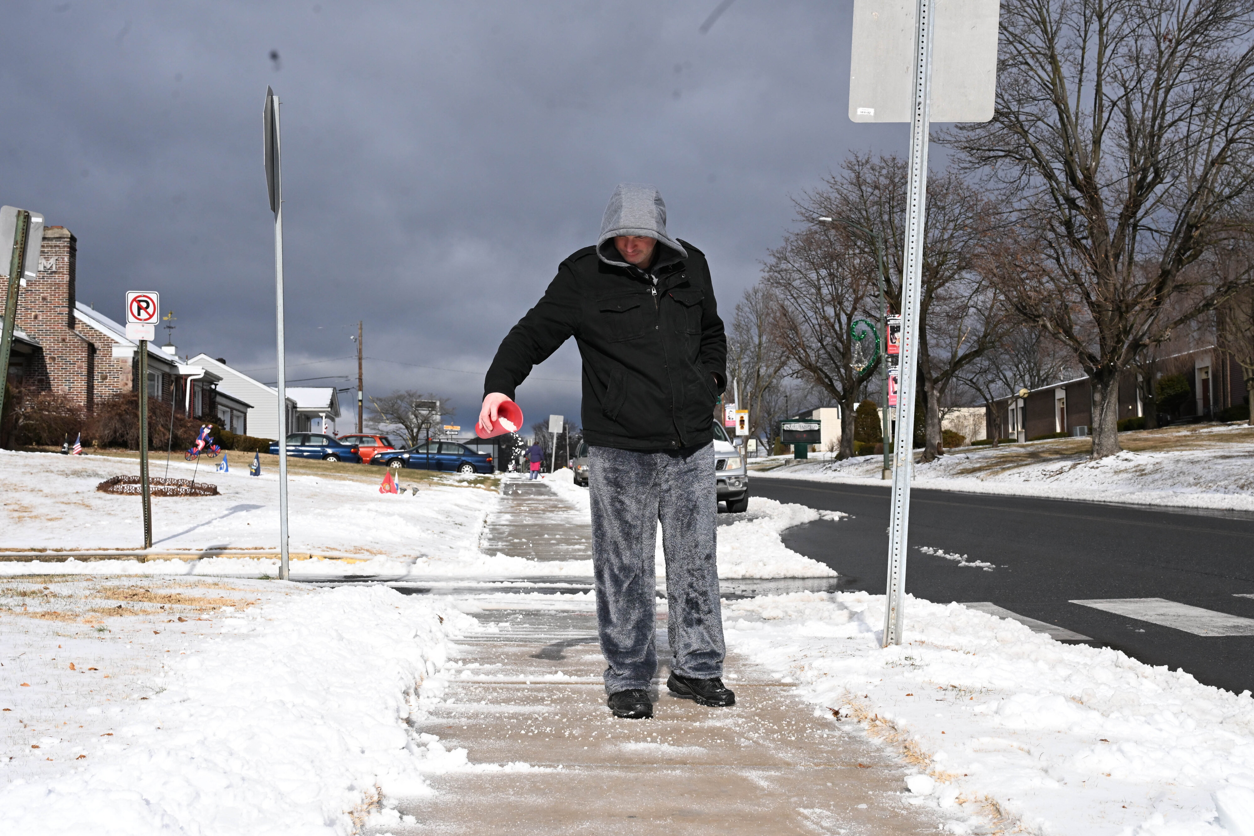 After snow, sleet, and freezing rain coat Lehigh Valley, an early week ...