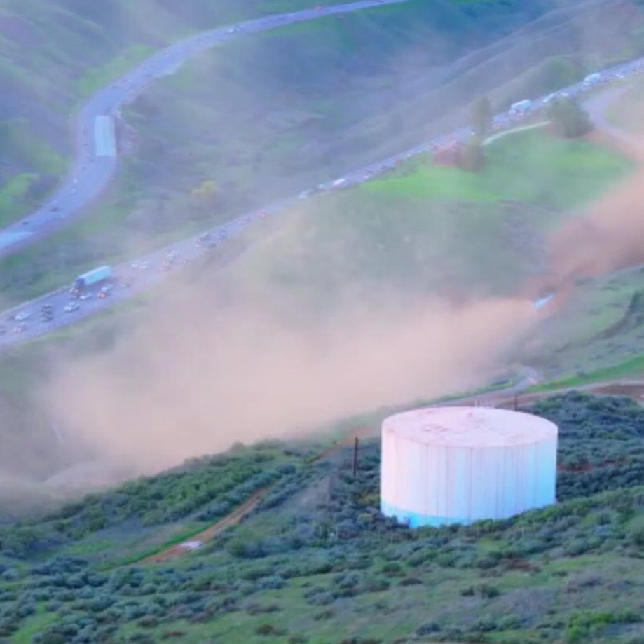 Gas line explosion shuts down major Southern California freeway