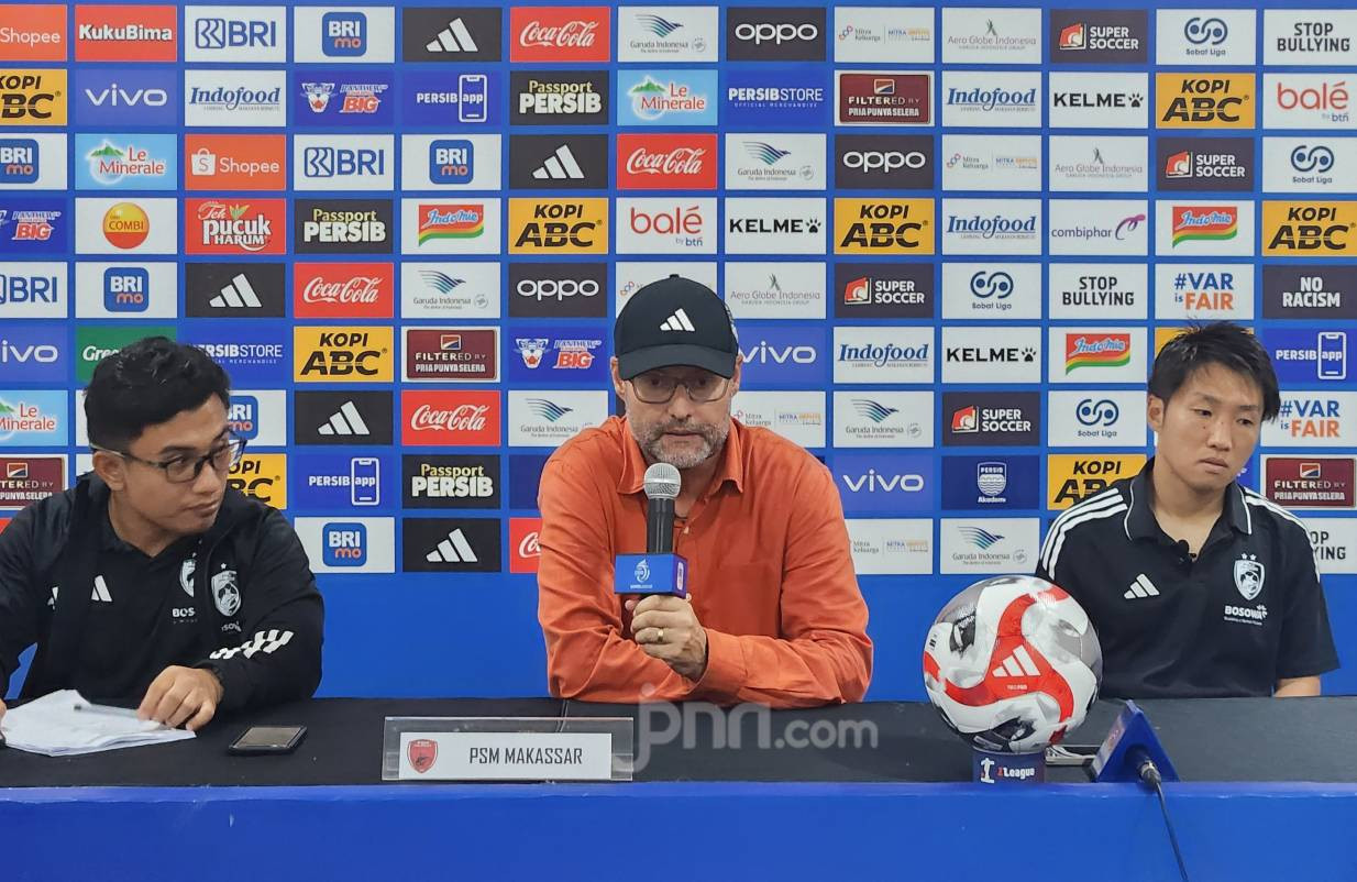 Pelatih PSM Makassar sebut Persib Bandung ketakutan hingga