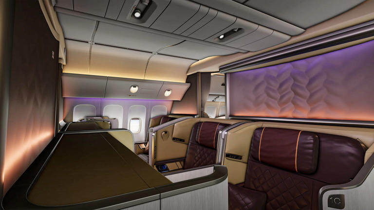 What are the benefits of flying Singapore Airlines’ first class?