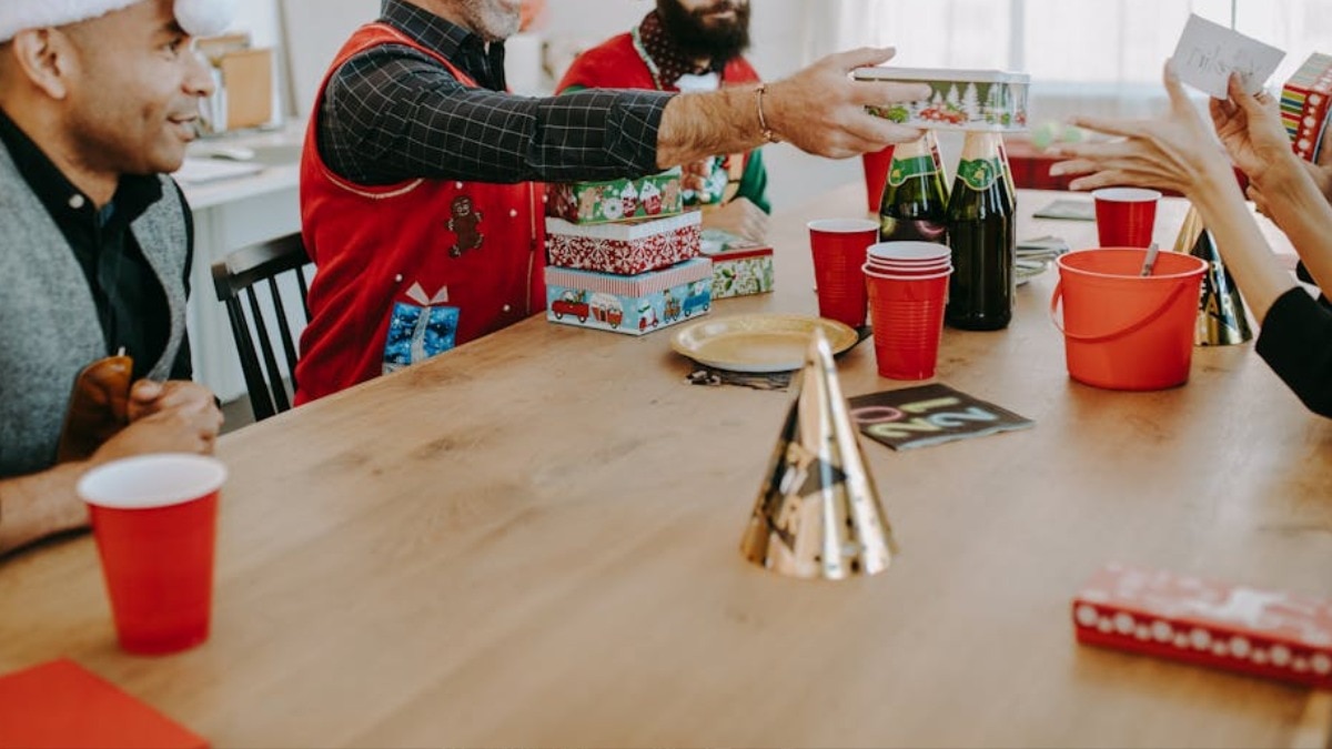 Man shares 'worst Secret Santa' experience after colleague shames his ...