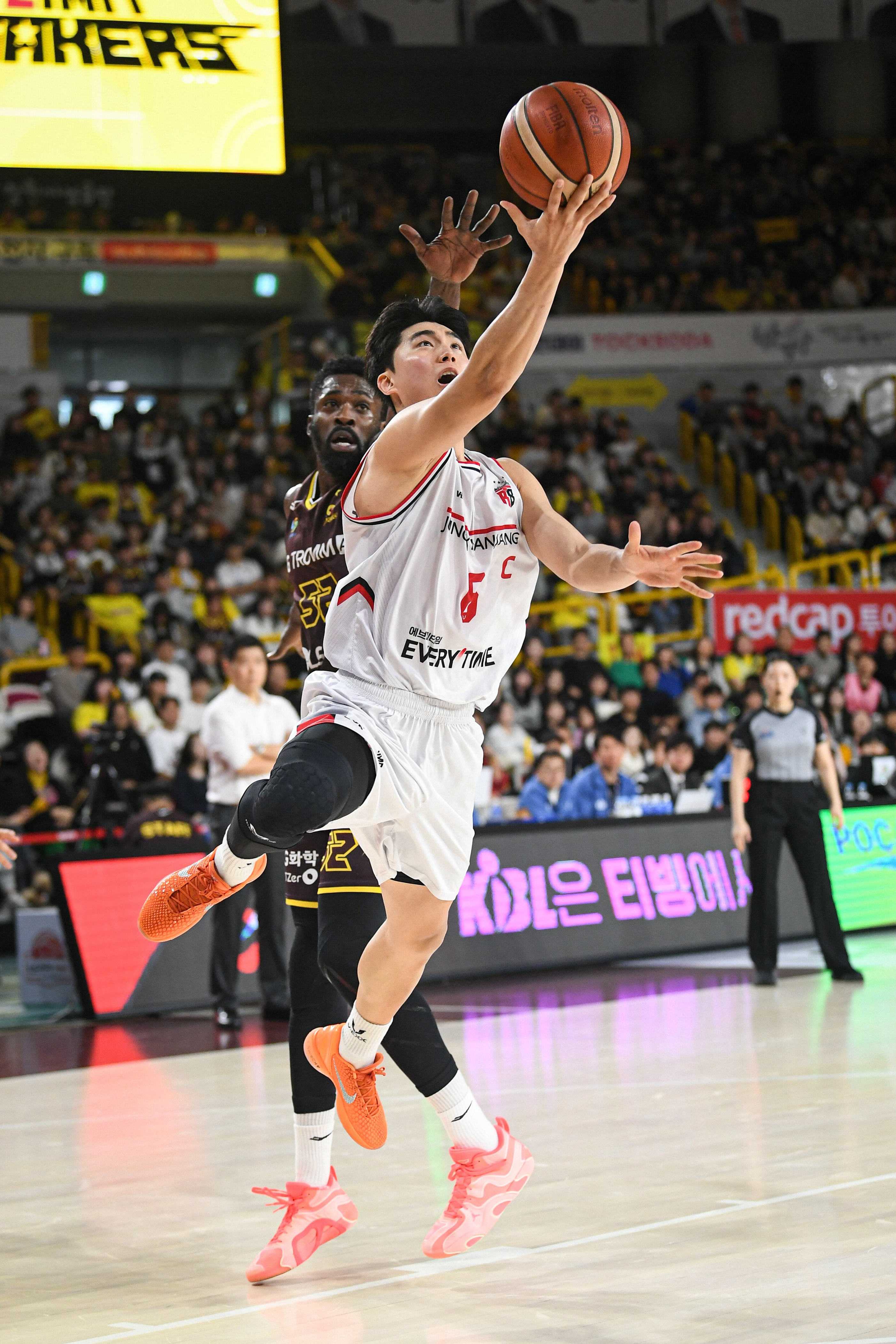 Jung Kwan Jang halts LG's four-game winning streak