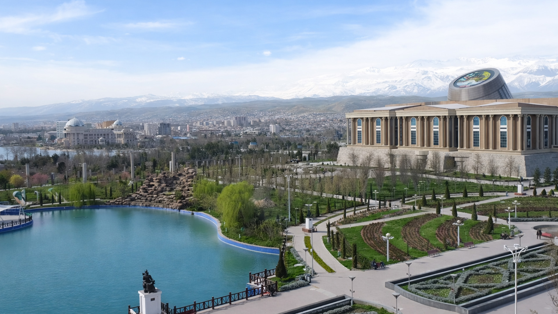 ¿Te gustaría conocer la capital de Tayikistán?