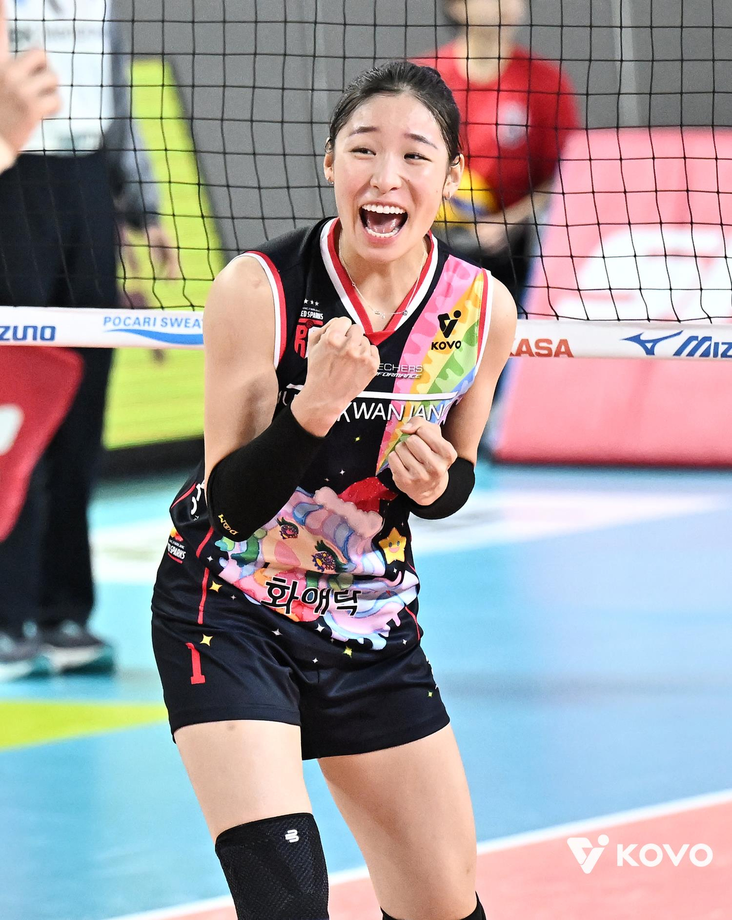 After set from 'Wonder Coach,' Mongolian player Inkushi goes for V ...