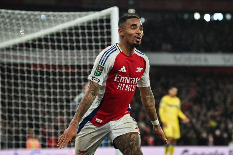 Arsenal star sends clear 'I want to stay' message to Mikel Arteta amid ...