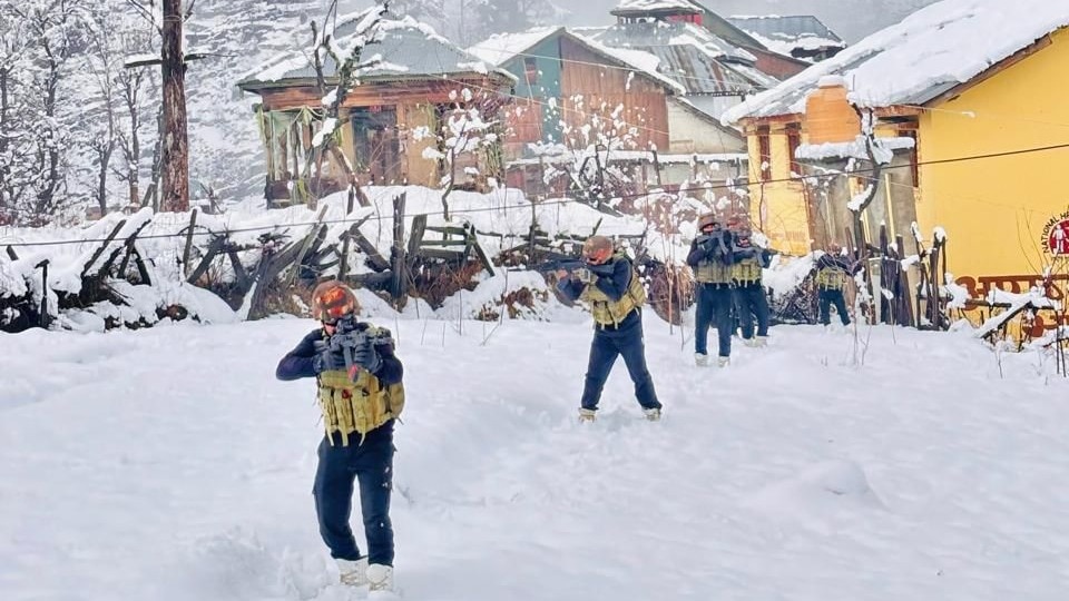 Over 30 Pakistani terrorists active in Jammu, warns intel; Army steps ...