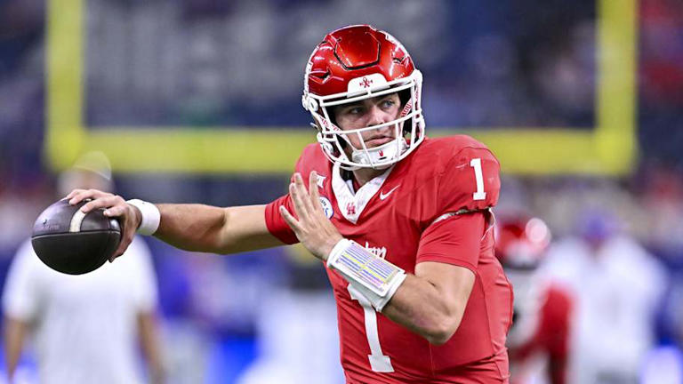 Houston Cougars close out season with win vs. LSU in Texas Bowl