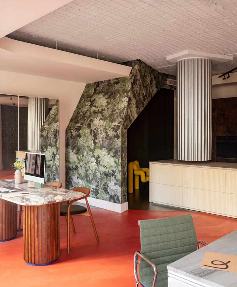 Tabula Studio combines bold red floors and trompe l'oeil details in ...