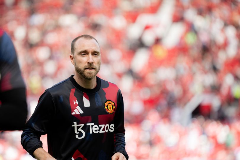 Ruben Amorim torn apart over Man United dressing room comments – 'Here ...