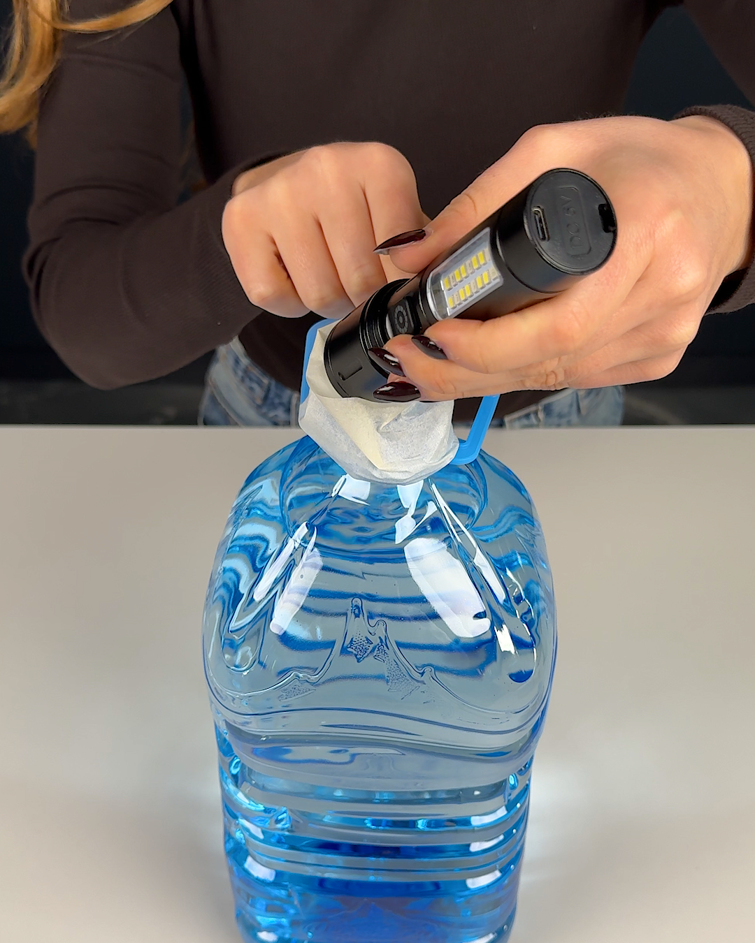 Creative bottle lamp that glows like magic