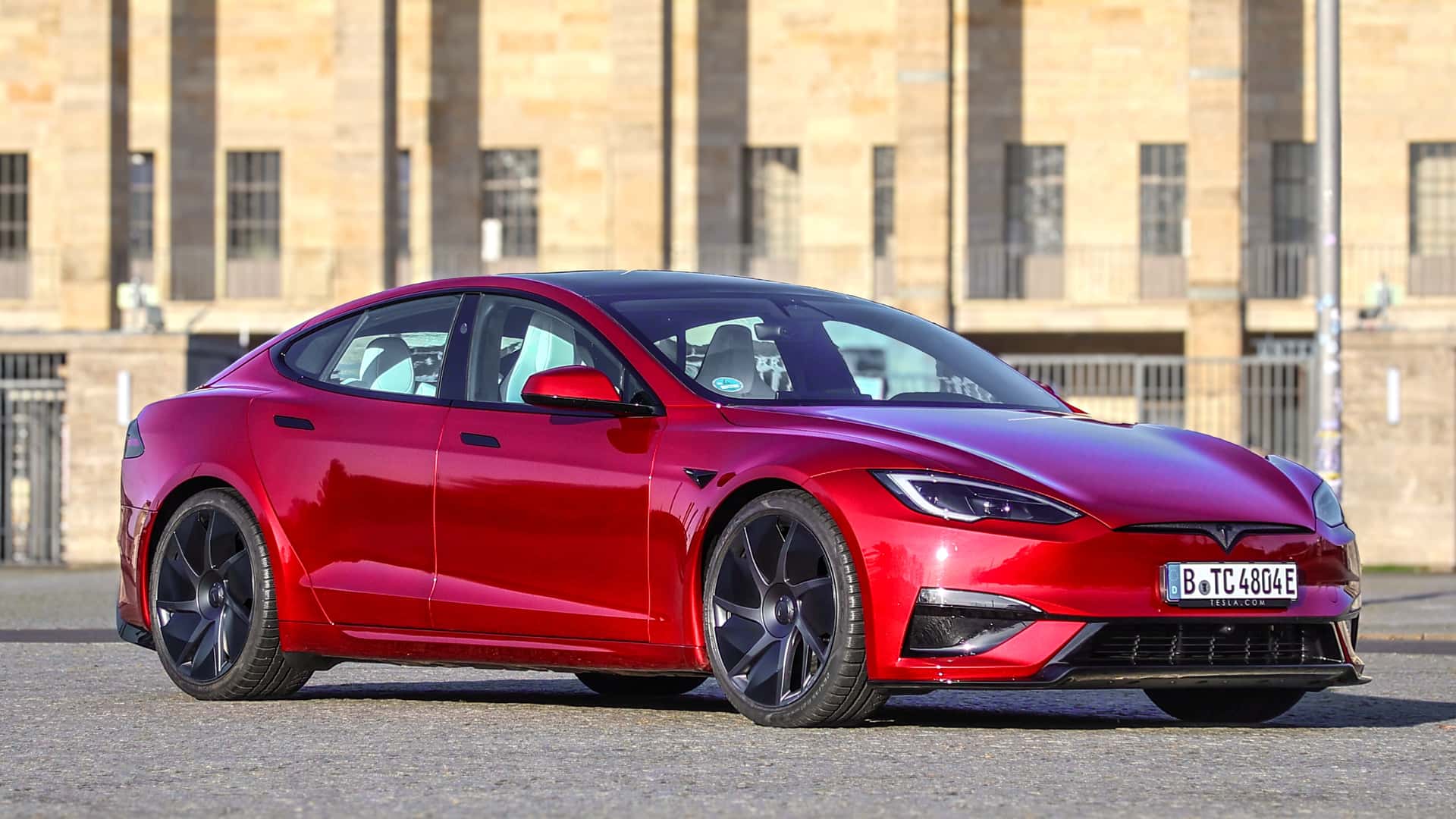 Tesla Model S Plaid (2026) im Test: Wahnsinn mit System