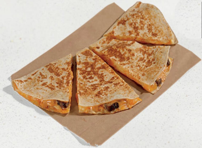 5 fast-food chains fans say have the best chicken quesadillas