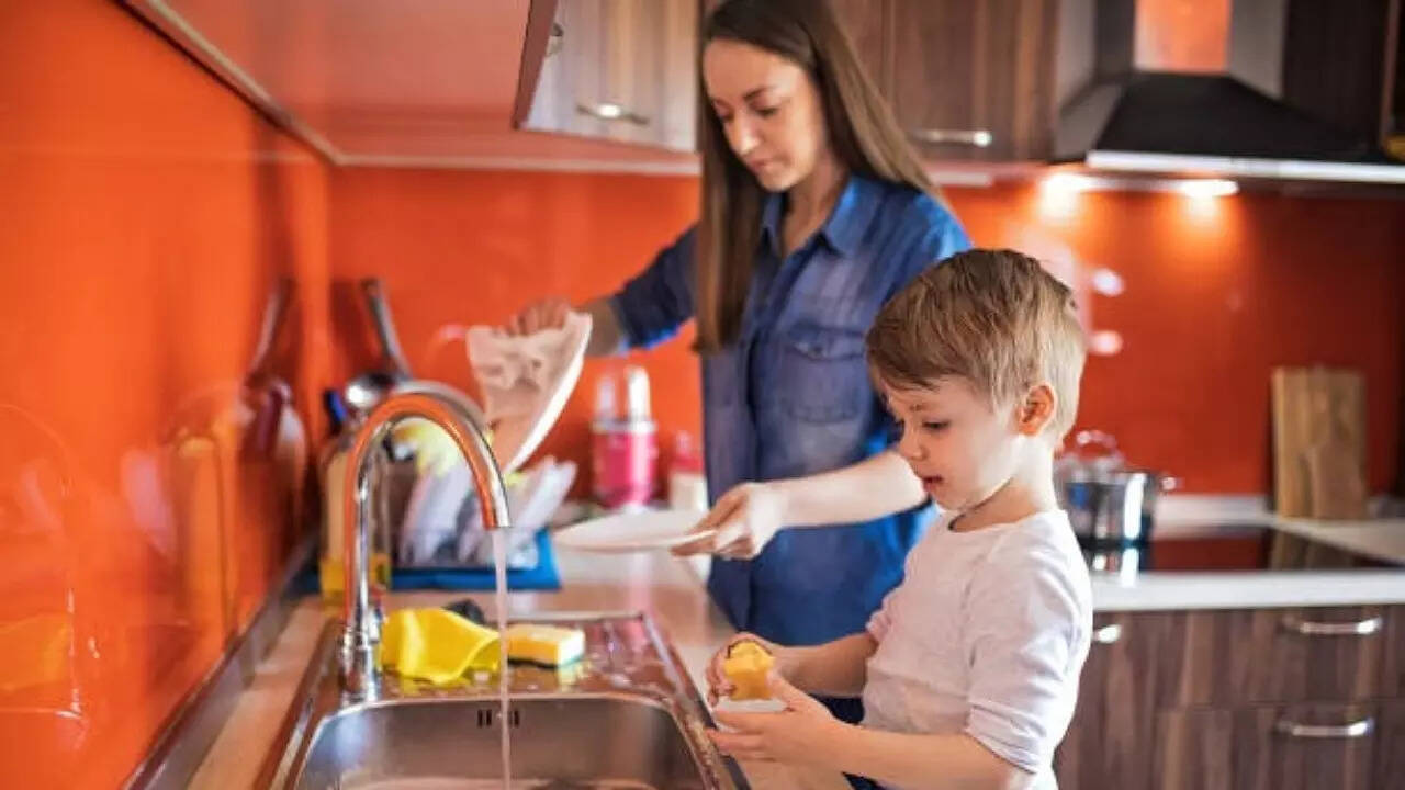 10 morning chores that can instil discipline in kids